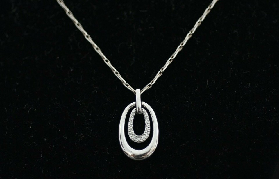 EXQUISITE TC JEWELRY PENDANT CLEAR STONES WITH STERLING SILVER NECKLACE ...