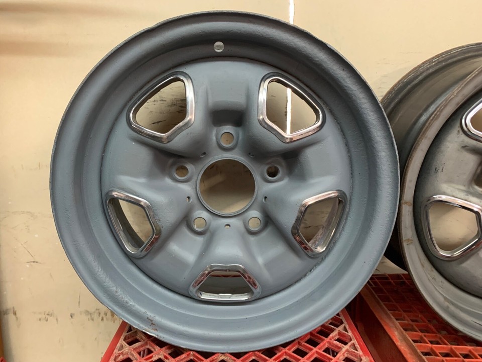 1968-69 OLDSMOBILE 14x6 CUTLASS 442 RALLY WHEELS DATED DEC. 1968 OLDS 5 ...