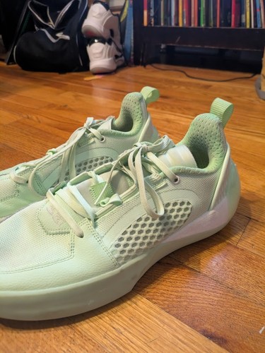 Way of Wade All City 12 Encore Avocado Colorway (worn a couple times ...