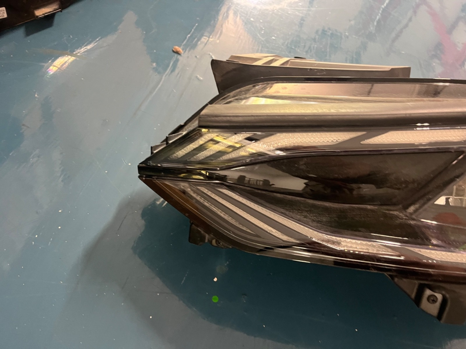 KIA EV6 HEADLIGHT LEFT DRIVER 2022 2023 2024 92101-CV0 FULL LED OEM | eBay