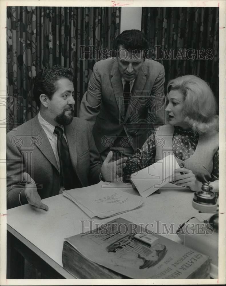 Marietta Marich 1950s Reviews/Film; 'Full Moon,' Down Home In Texas