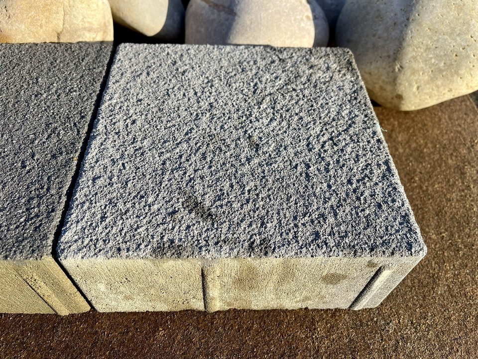 CHARCON ANDOVER PAVING , STUNNING SILVER GRANITE TOP BLOCK PAVING, SALE ...