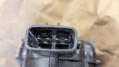 1890997C92 Navistar International EGR Valve Assembly 5012972R91 I334 No ...