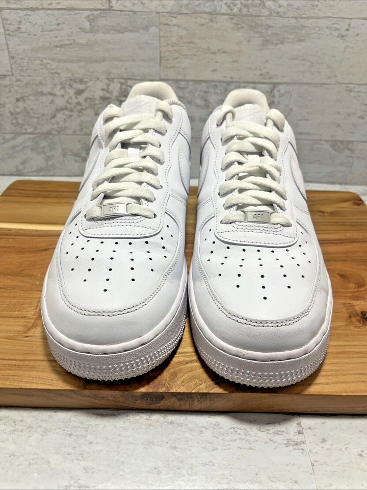 Nike Air Force 1 Low '07 Triple White CW2288-111 Men’s Size 11 - EUC | eBay