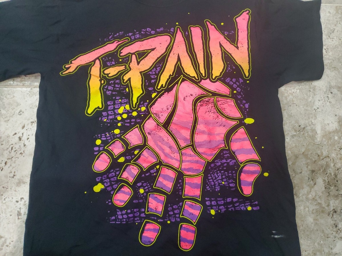 SWEET VINTAGE HARD TO FIND T-PAIN RAP GRAPHIC T-SHIRT MEN'S SWEET VINTAGE HARD TO FIND T-PAIN RAP GRAPHIC T-SHIRT MEN'S