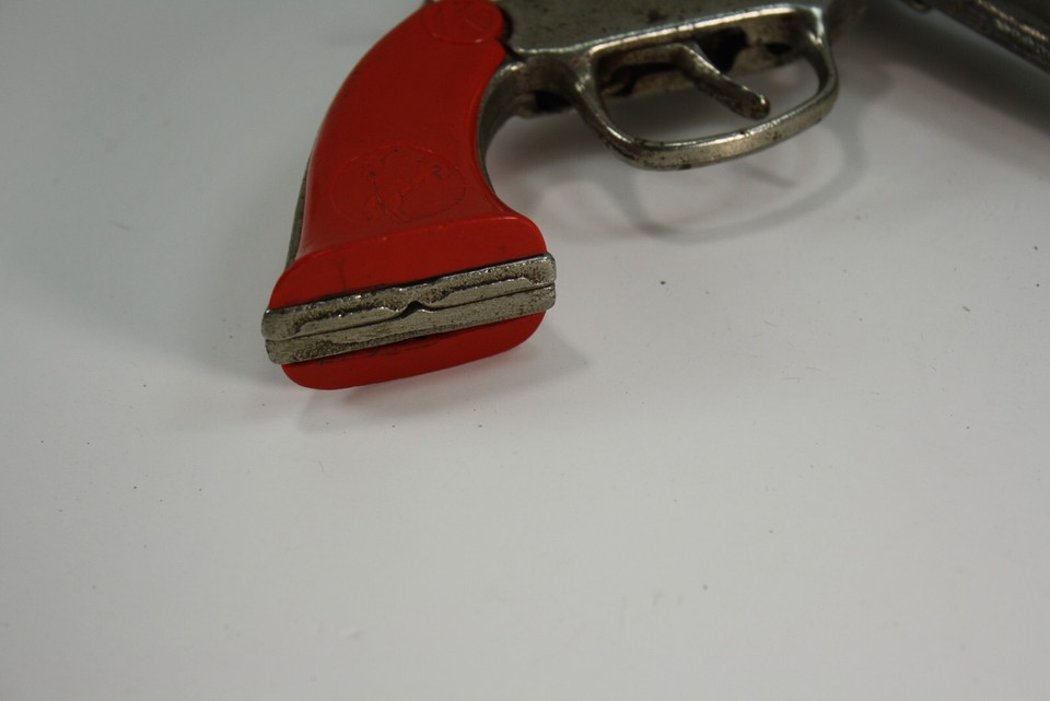 Kilgore Ranger, cast iron cap gun red grips | eBay