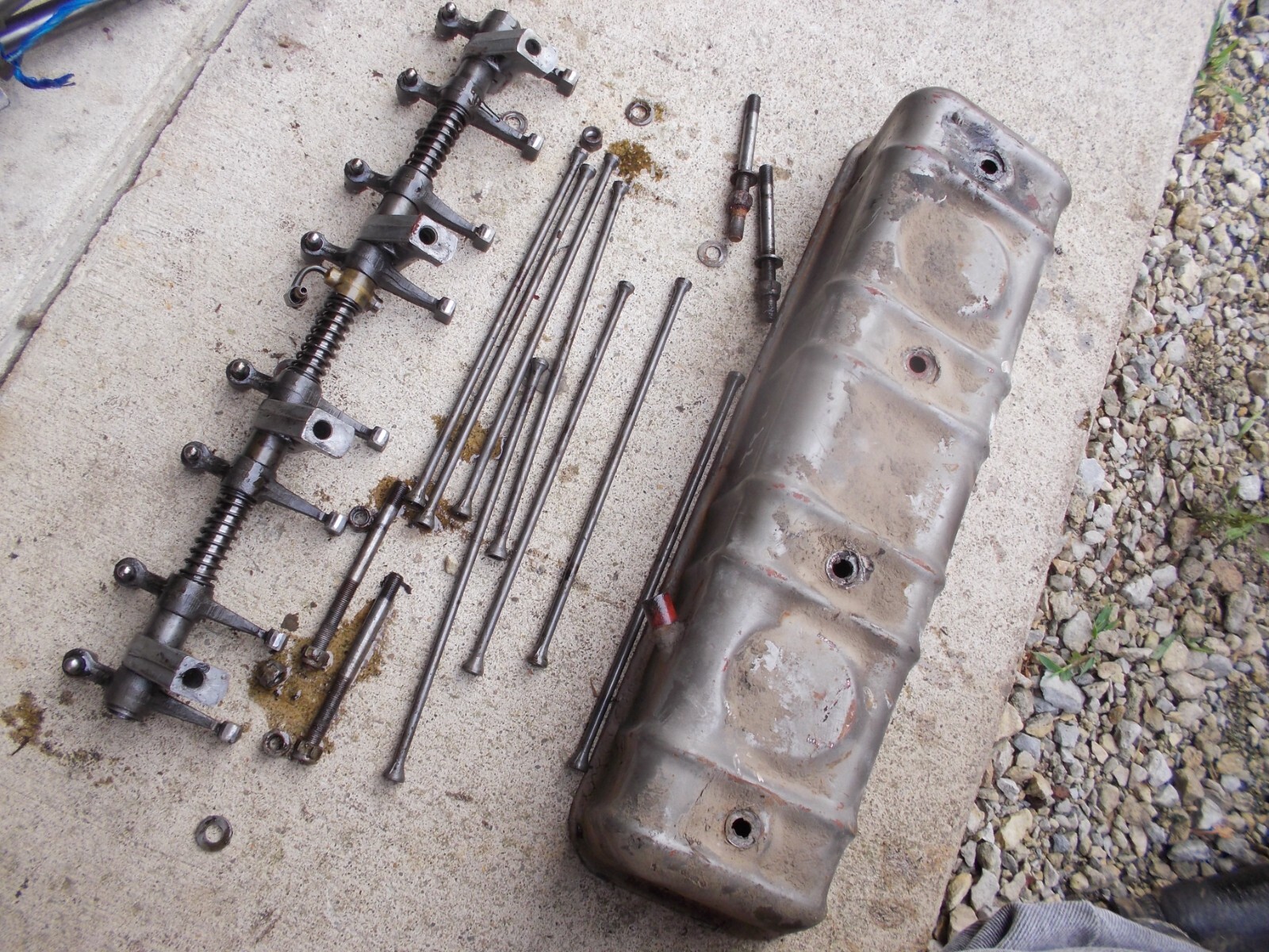 Massey Ferguson 90 Diesel Tractor MF engine rocker arm assembly cover ...