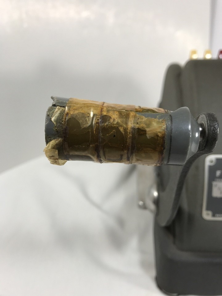 The Hedman Co. F& E Check Protector Embosser Machine Series XL-3 Model ...