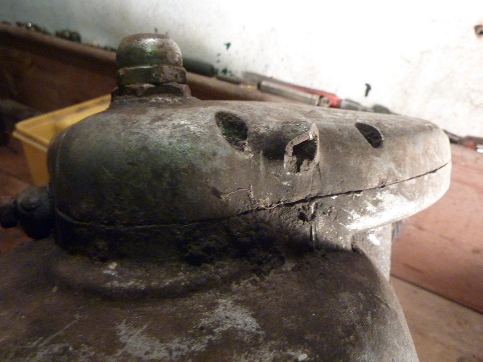 Vintage Triumph Pre-Unit 5T Engine Bottom End Damaged | eBay UK