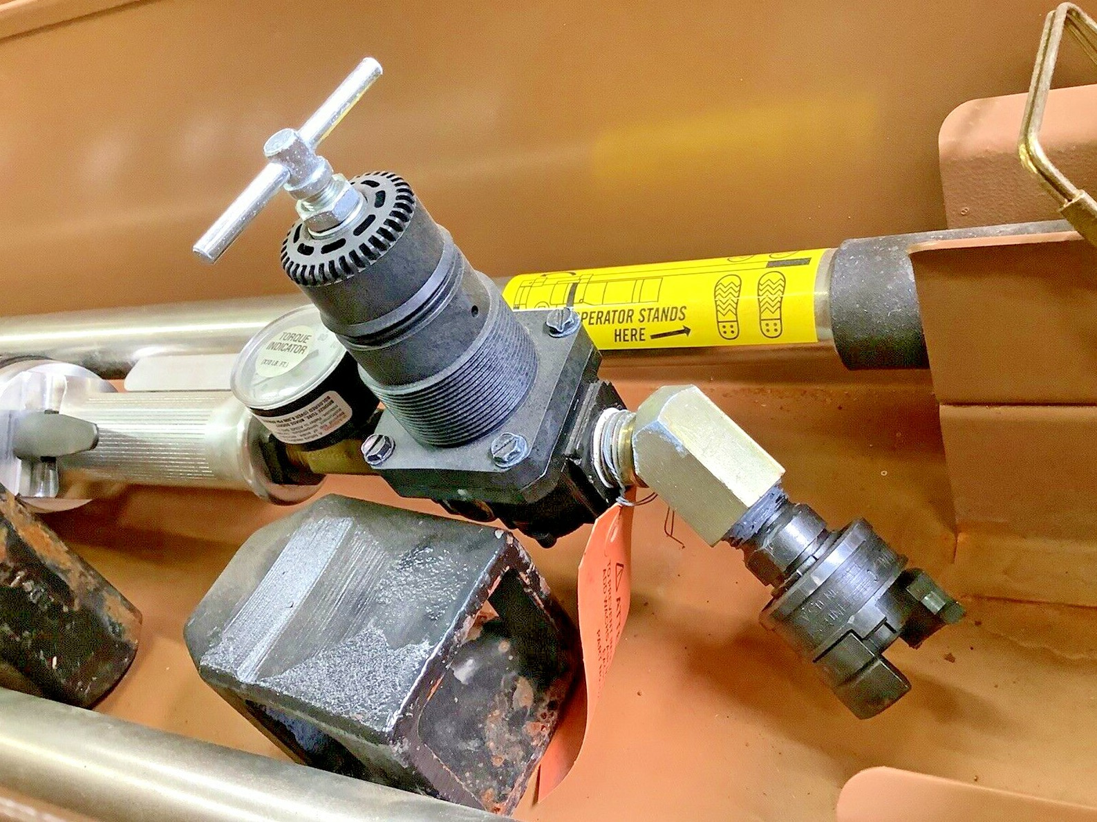 E.H. Wachs Pow-R-Drive 2 Pneumatic Hydraulic Valve Exerciser Operator ...