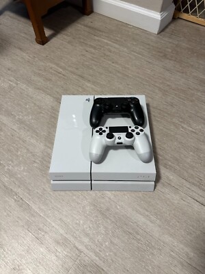 Sony PlayStation 4 Launch Edition Glacier White Console W/Controllers ...