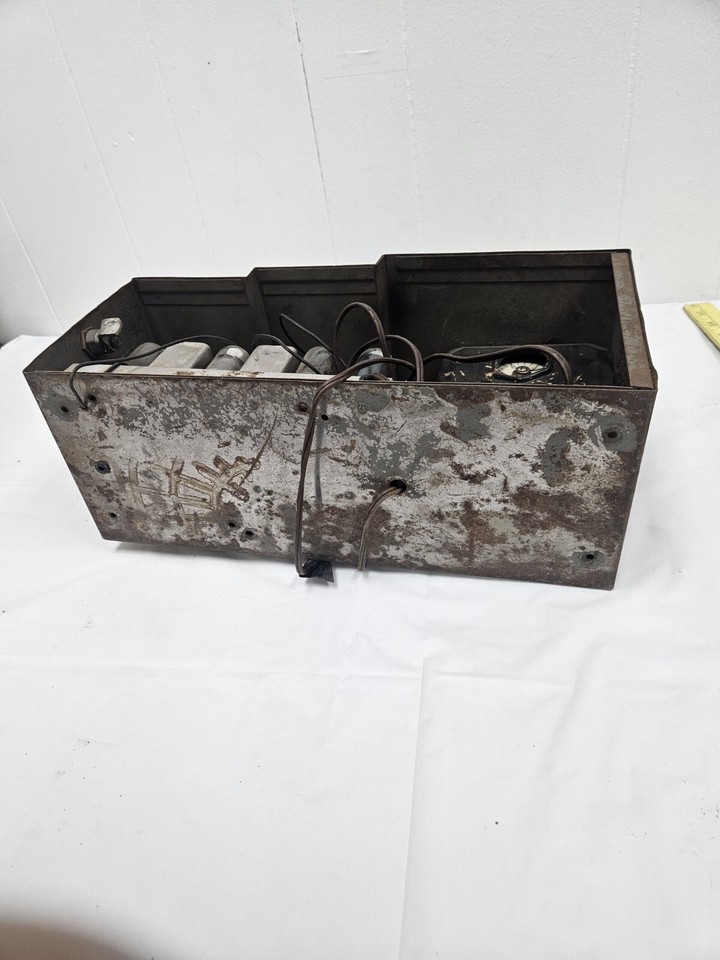TRADIO COIN OPERATED HOTEL TUBE RADIO Model T-U6 Untested Parts/Repair ...