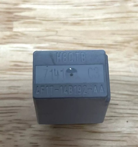 Ford FoMoCo 4 Pin Relay 4F1T-14B192-AA H8QTB FOMOCO PBT-GF20 Cleaned ...