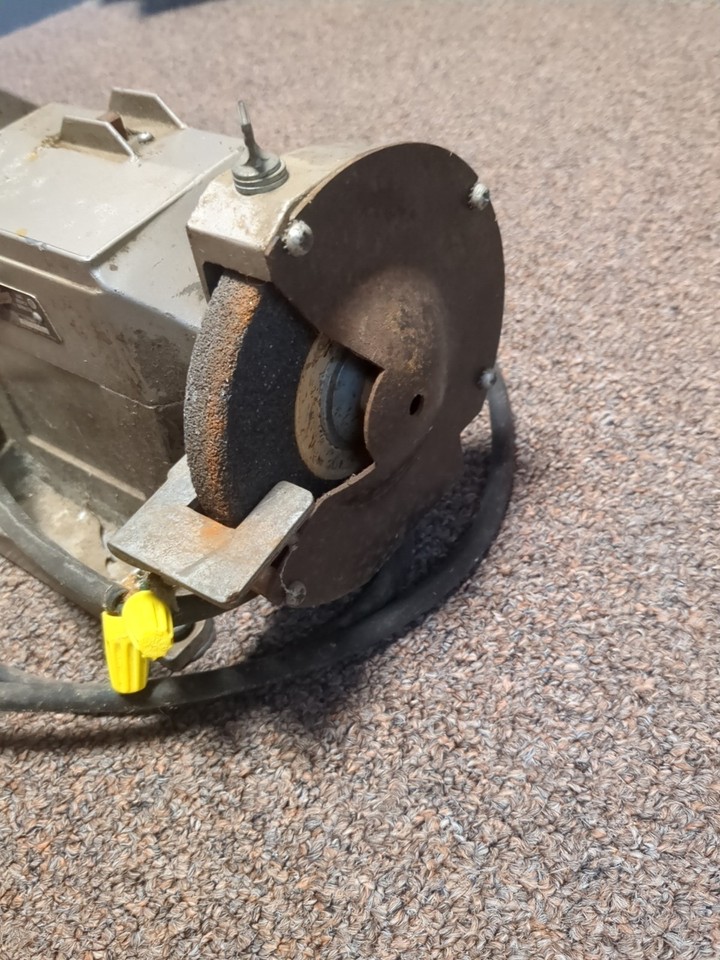 Thor vintage bench grinder. 115 V.A.C., 60 cycle, 2.0 Amps, 3450 R.P.M ...
