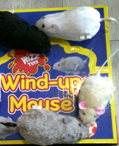1 x Cat Kitten Play Wind Up Mouse Clockwork Joke Mice Rat Fun Furry Toy ...