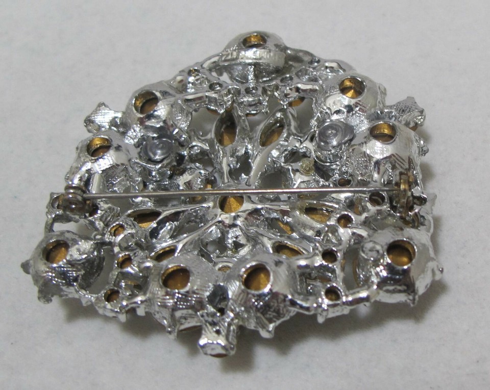 Exquisite Vtg Heraldic SHIELD Shape 3D Multi Clear Faceted Rhinestone ...