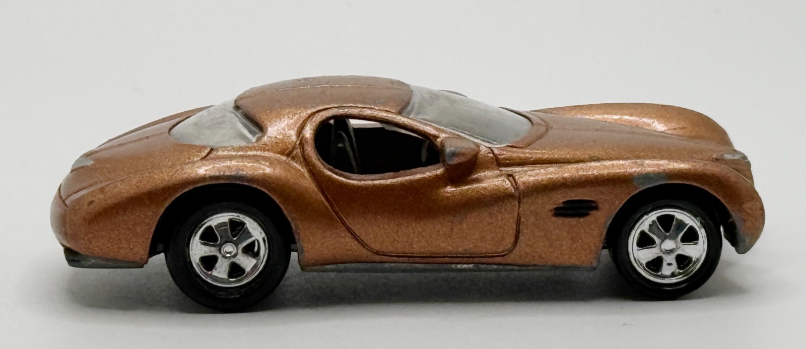 Johnny Lightning Chrysler Atlantic Metallic Copper 1:64 Die-Cast China ...