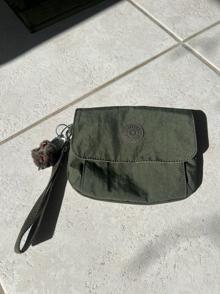 Kipling Compartment Wristlet Bag Adult Green Casual Stylish Women’s | eBay