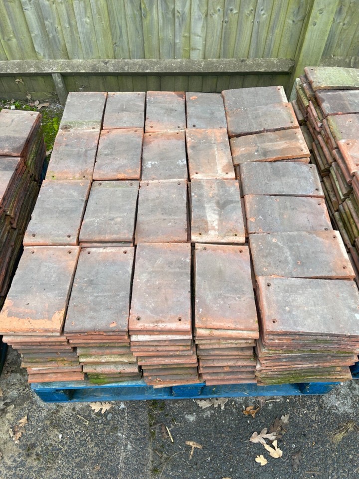 Reclaimed clay continuous nib roof tiles £0.31 each Approx 2300 BARGAIN ...