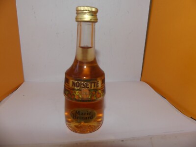 VINTAGE MIGNONETTE MARIE BRIZARD LIQUEUR DE NOISETTE 1755 | eBay