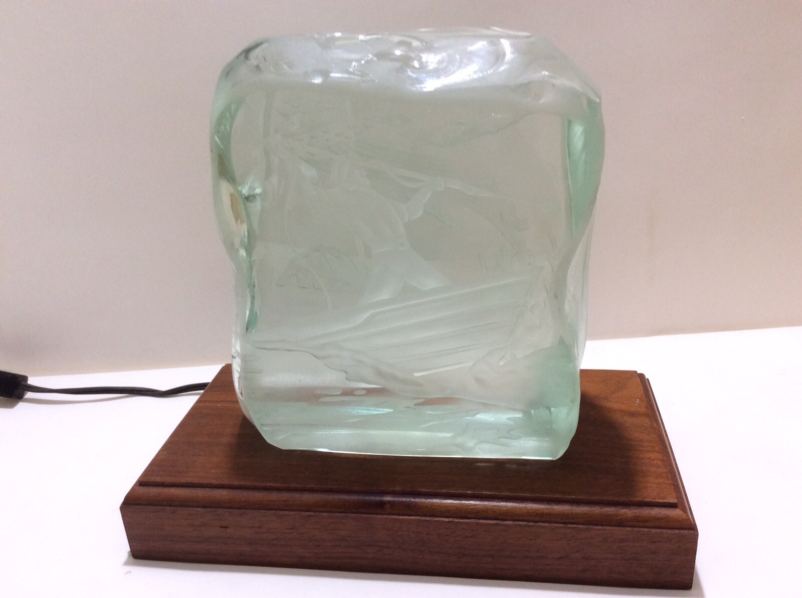 RARE VINTAGE 1974 RM YATES ETCHED GLASS BLOCK WITH LIGHTED BASE SIGNED ...