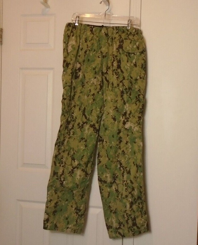 NWU Type III pants AOR2 USN Digital Woodland Uniform asst sz and ...