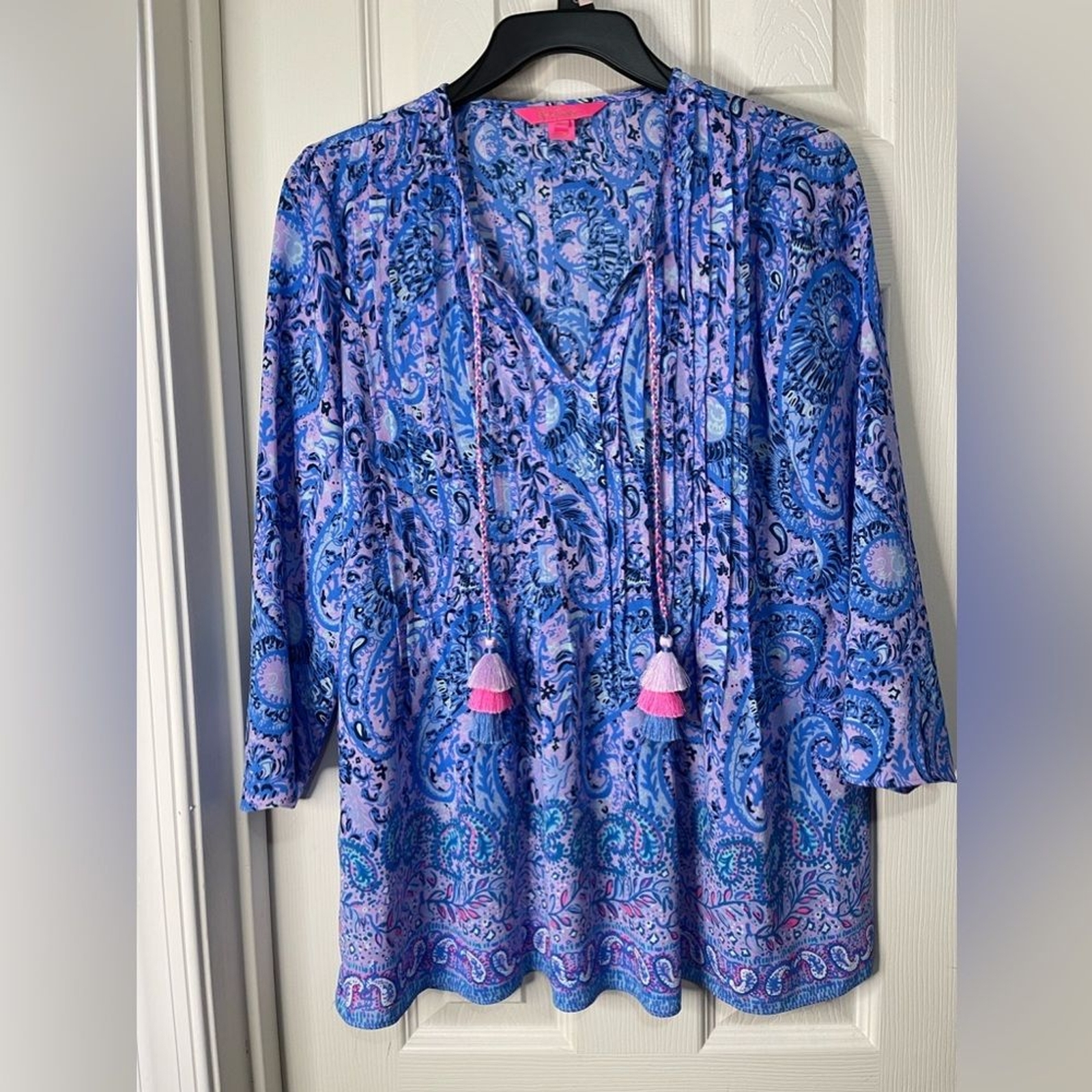 Lilly Pulitzer Blue and Pink Preppy Floral Marilina T… - Gem