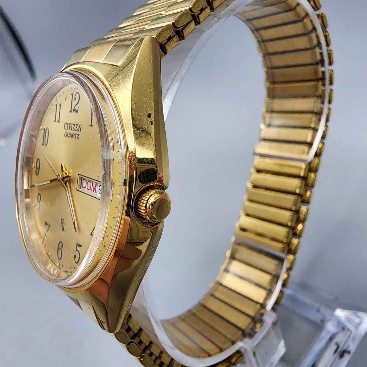 VTG Citizen CQ Watch Men 36mm Gold Dial Gold Tone Daydate VTG Citizen CQ Watch Men 36mm Gold Dial Gold Tone Daydate