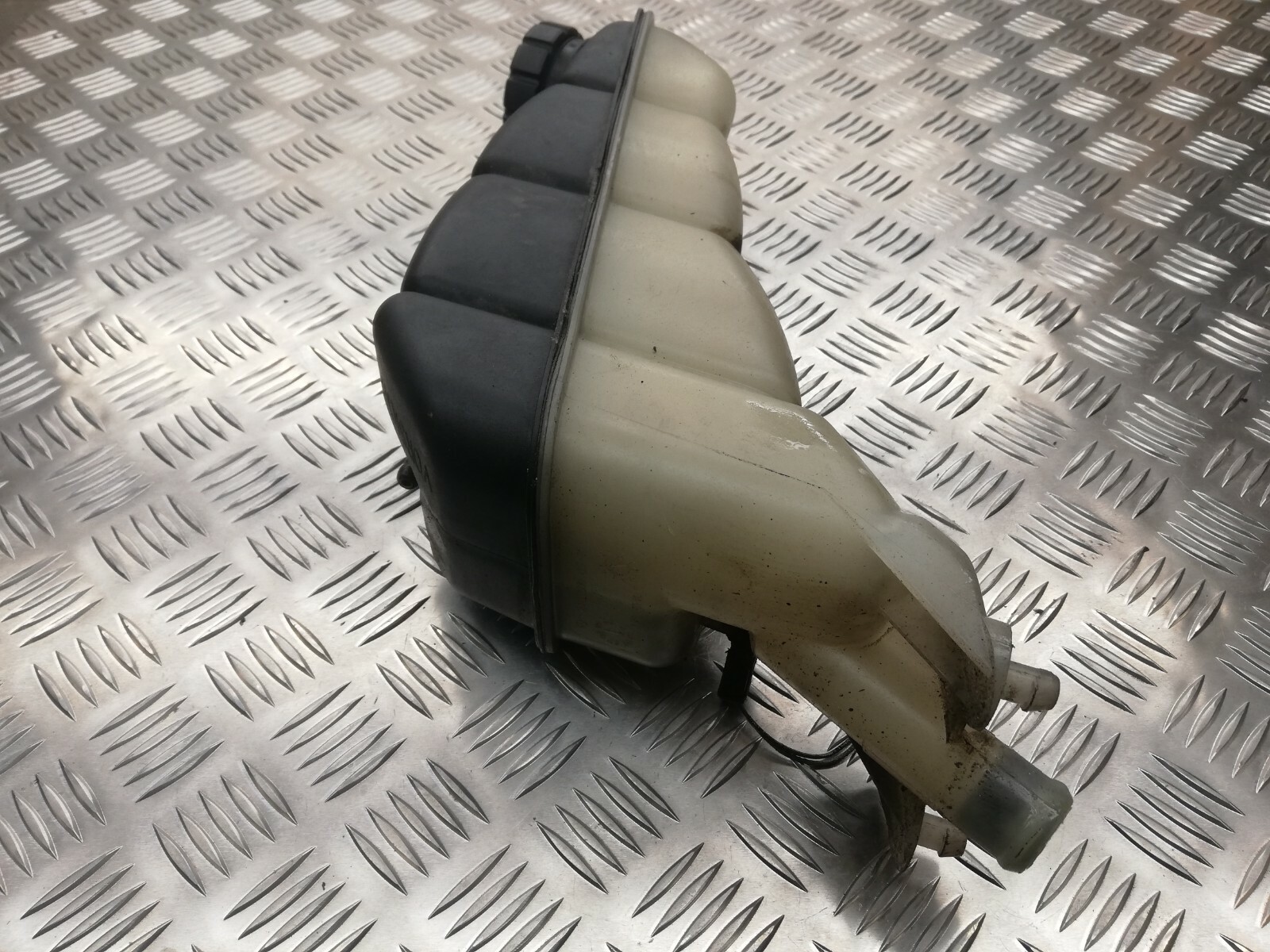 T43 Mercedes-benz W210 Water coolant expansion tank reseservoir ...
