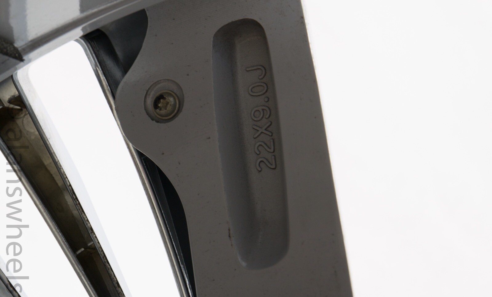 "1 llanta nueva Chevy Tahoe Silverado plateada cromada 22"" 84434287 ...