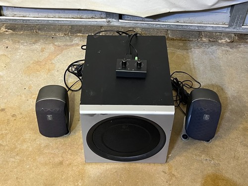 Logitech Z-2300 2.1 THX Computer Speakers System Subwoofer w Control ...