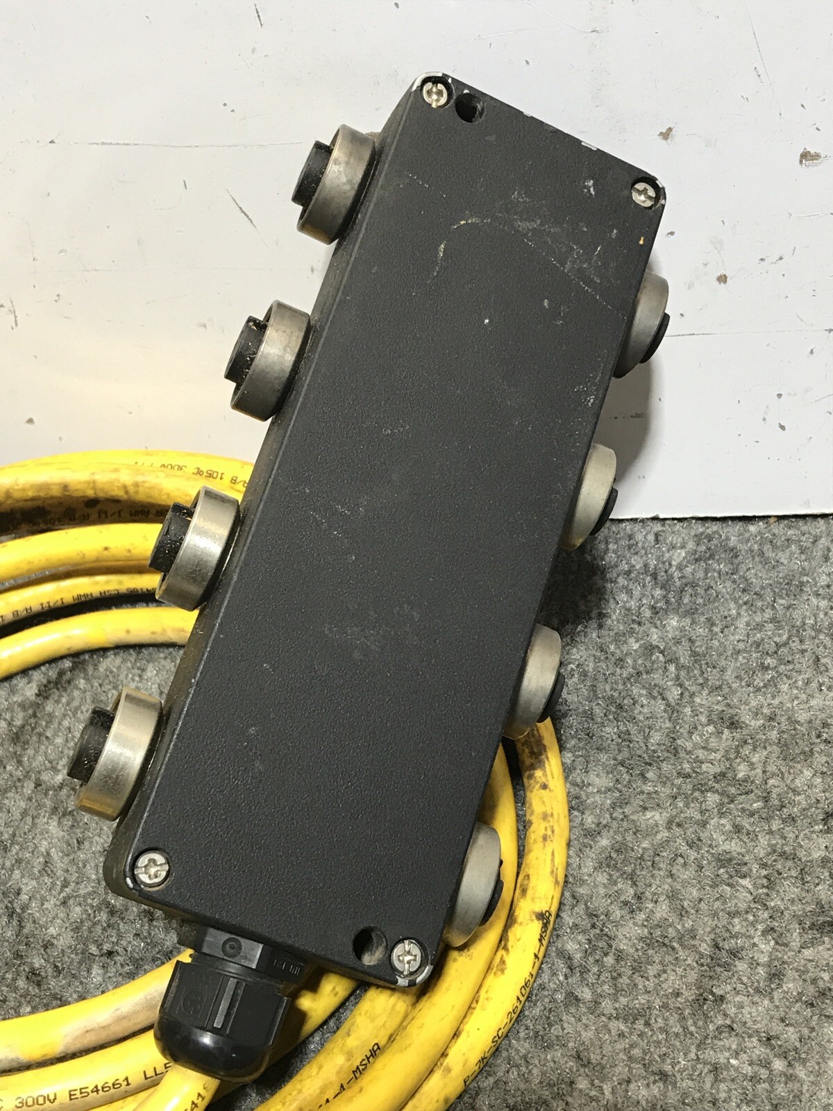 USED ROUGH TURCK MULTIBOX JUNCTION BOX 8 PORT MODEL 2X4 RKF 30-M | eBay