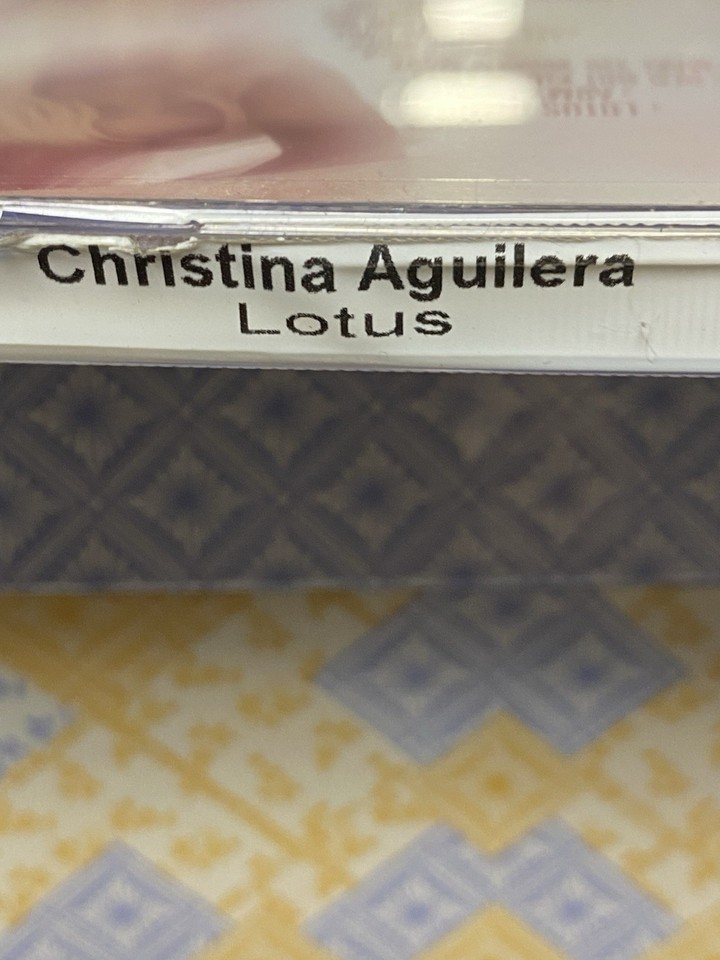 CD -Christina Aguilera – Lotus CD 2012 Explicit Pop RCA Records -avi1 ...