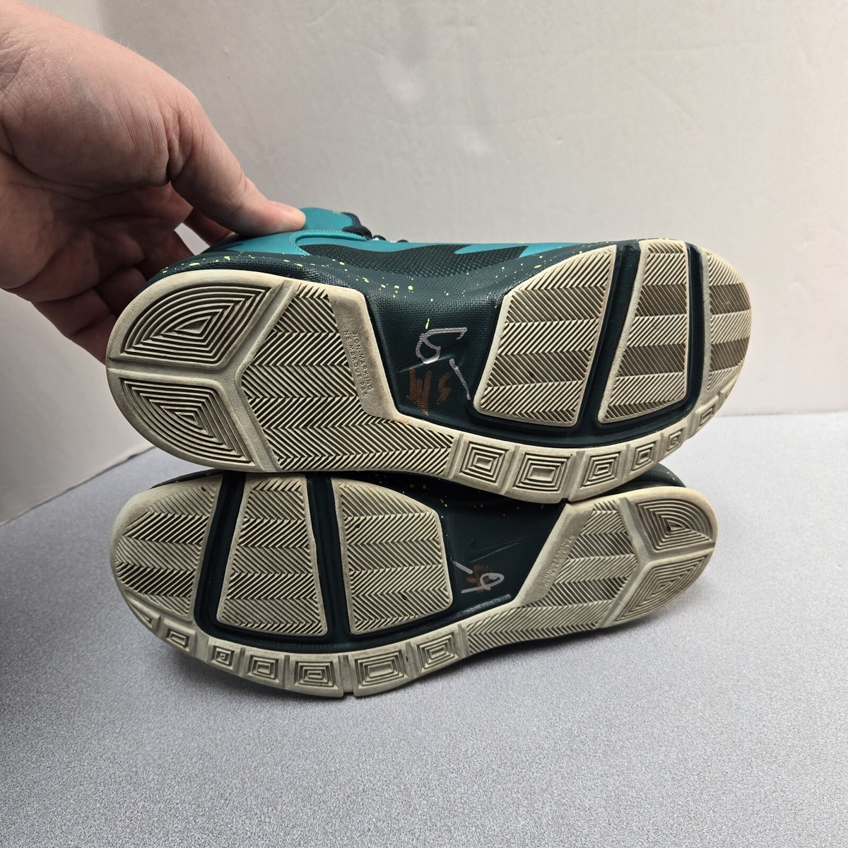 Kd 5 Hulk Nos Pes Nike KD 5 Hulk 554988 300 For Sale | Authenticity