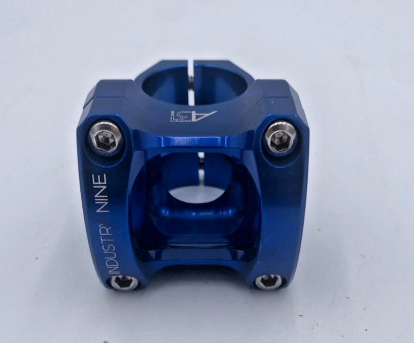 Industry Nine A318 MTB Mountain Bike Bicycle Stem Blue +/- 8 deg 31.8 x ...