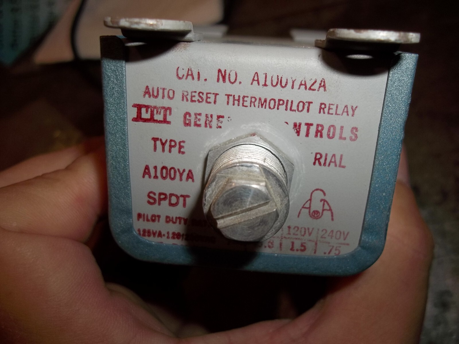 ITT General Controls Auto Reset Thermopilot Relay A100YA2A for sale ...
