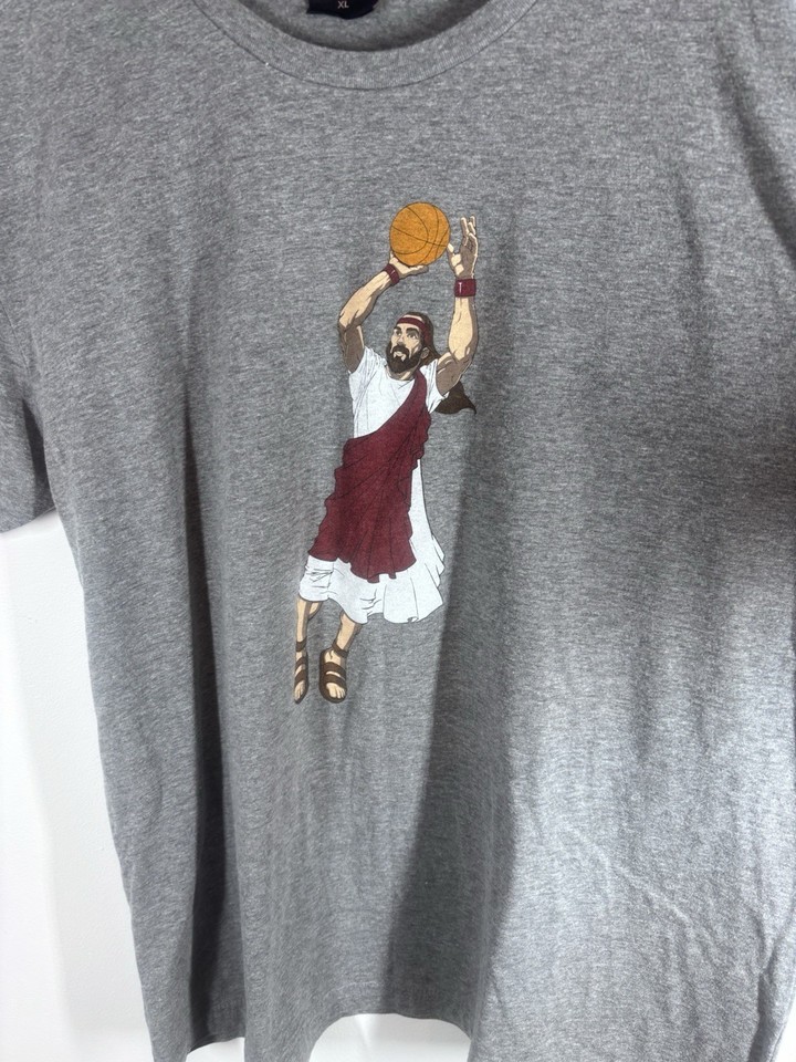 Jesus Christ T-Shirt Mens XL Messiah Basketball Jumpshot Graphic Tee ...