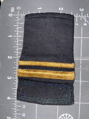 Royal Canadian Navy Armed Forces Canada Shoulder Loop Lieutenant Sub ...