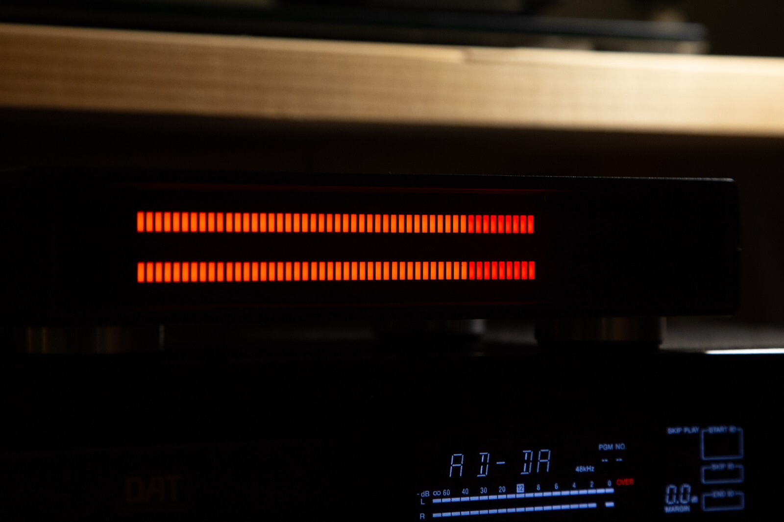 SG L120 LED stereo VU METER AMBER + RED COLOR WITH ENCLOSURE | eBay UK