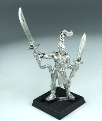 Classic Wood Elf Elves Wardancer War Dancer Warhammer Citadel Fantasy ...