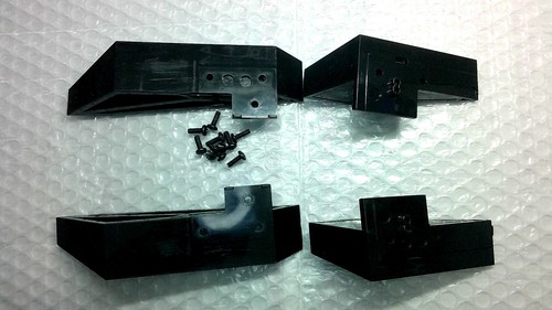 Corsair Carbide SPEC Omega Case Feet (Front x2, Rear x2) + Screws | eBay