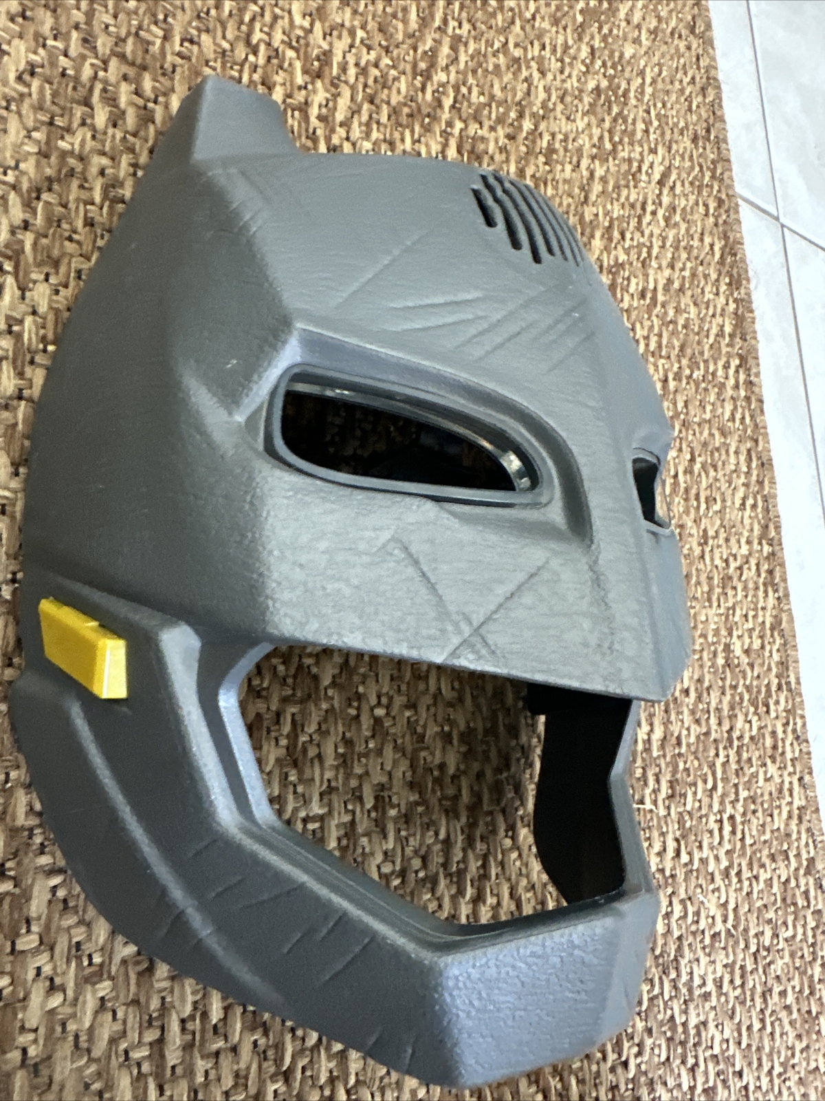 Batman Voice Changing Mask Batman v Superman Toy Adul… - Gem