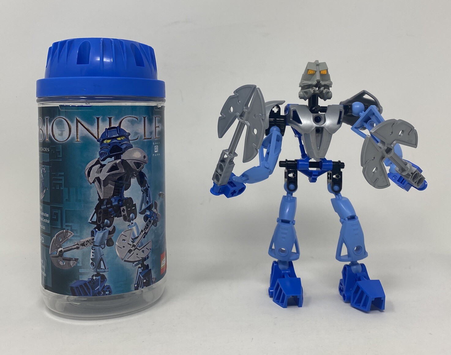 LEGO BIONICLE: Gali Nuva (8570) for Parts) Missing Pieces And No Manual ...
