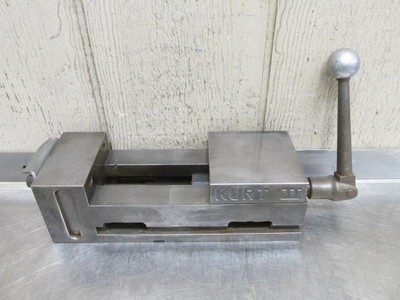 Vises - 4 Machinists Vises