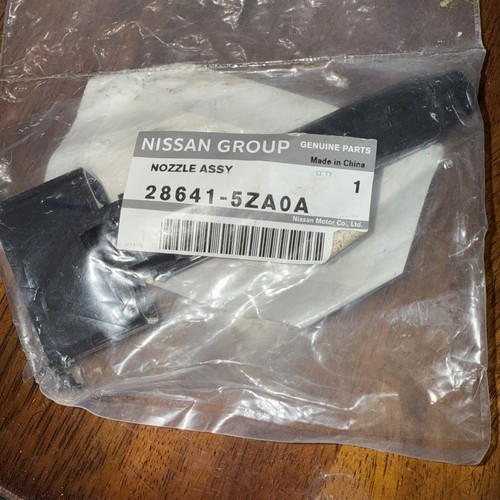 28641-5ZA0A OEM 2015-2017 Infiniti QX80 Headlight Washer Sprayer Nozzle ...