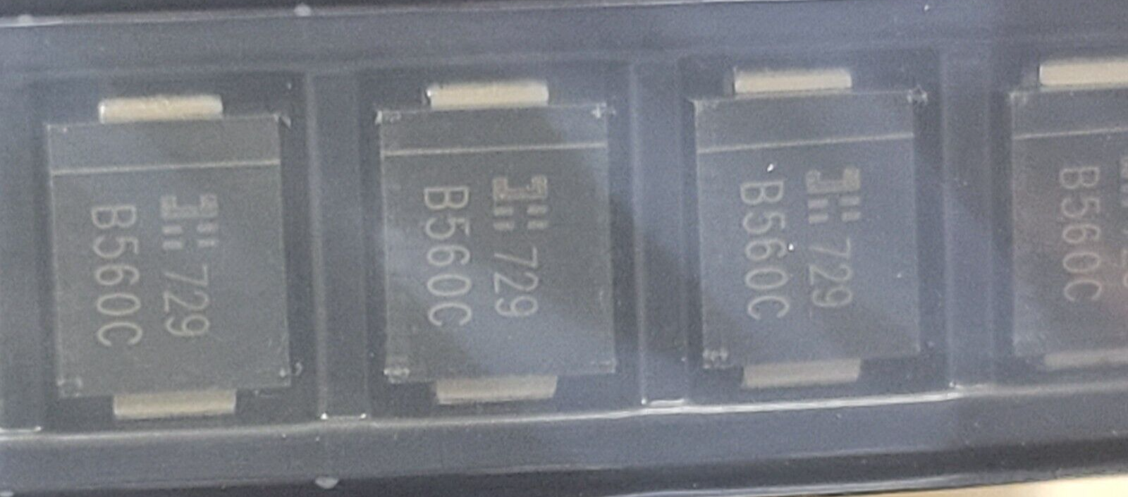 (1 PC) B560C-13-F SMD DIODE SCHOTTKY 60V 5A SMC | eBay