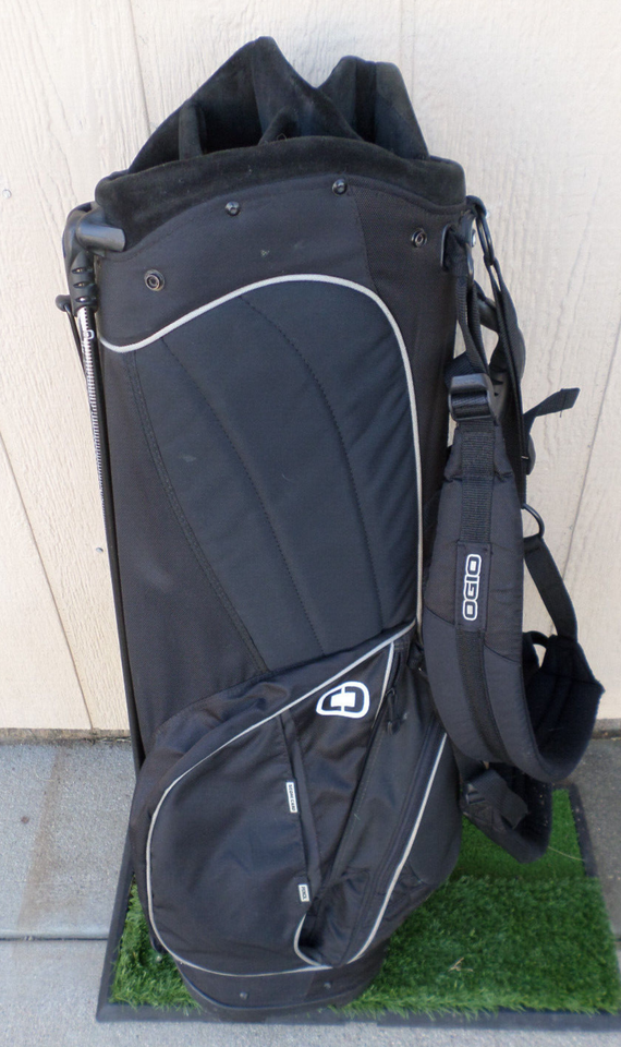 Ogio Black 7 Way, Stand Golf Bag with Duel Straps. | eBay
