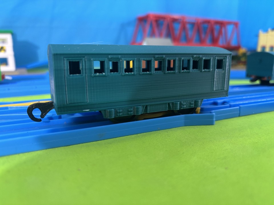 Thomas Tomy Trackmaster 3D Printed Composite Express Coach | eBay