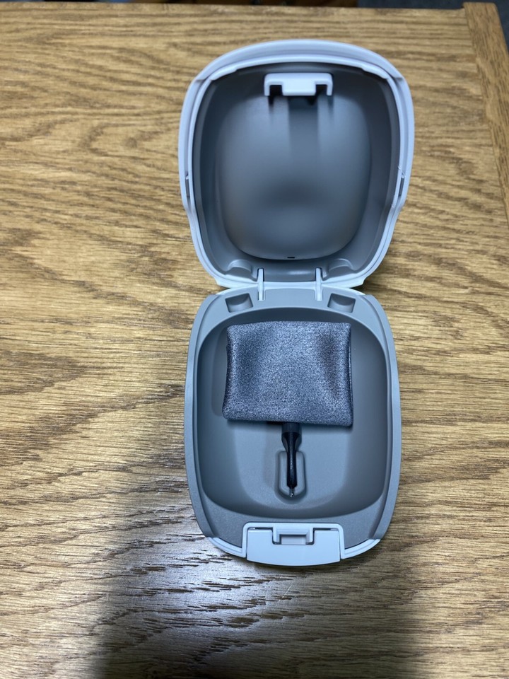 New SONIC INNOVATIONS Hearing Aid Travel Hard Case Cleaning Tool ...