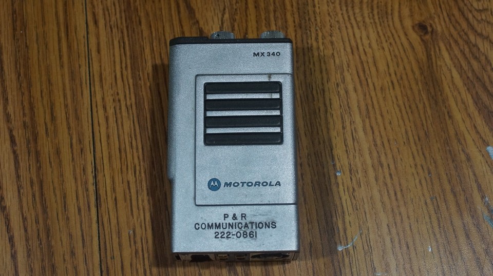 RARE MOTOROLA MX340 SYNTHESIZED UHF GMRS 131.8 PL RPEATER SIMPLEX LIST ...